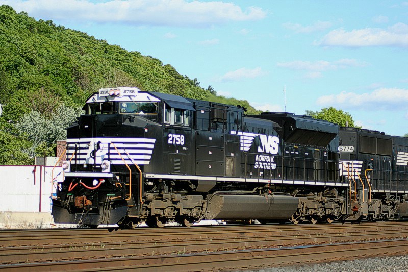 NS 2758